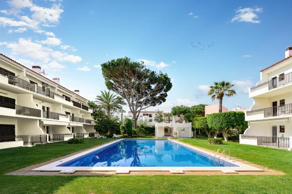 Mouramar One Bedroom Apartment, With Pool - Quarteira