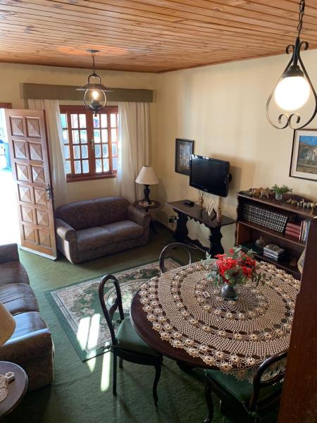 Casa Aconchegante Pertinho De Tudo, óTima Localização. - Santo Antônio do Pinhal