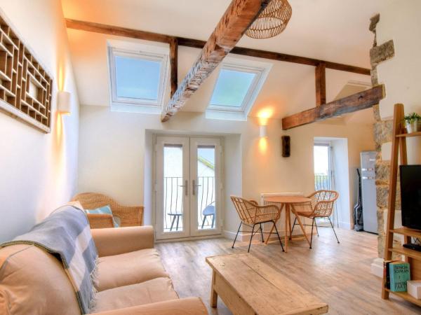 Kittiwake - Axminster