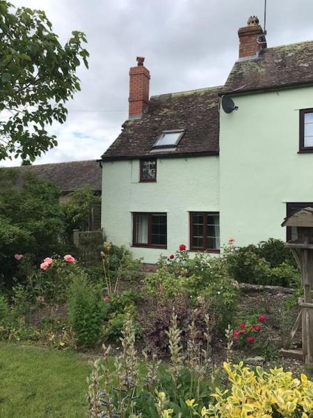 Cosy Cottage In Rural Culmington, Ludlow - Herefordshire