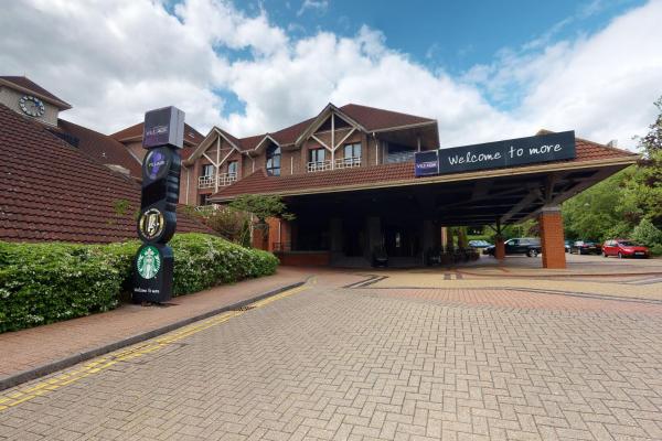 Village Hotel Swindon - Swindon