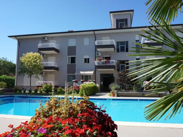 Holiday Home In Caorle Near Spiaggia Tartaruga - Caorle
