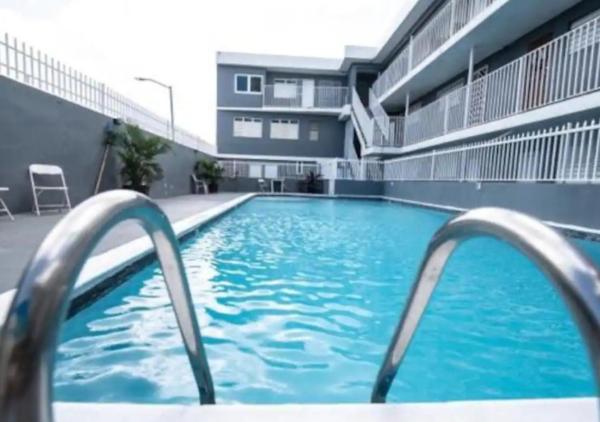 Apartamento Familiar En Isla Verde Carolina Puerto Rico - Puerto Rico