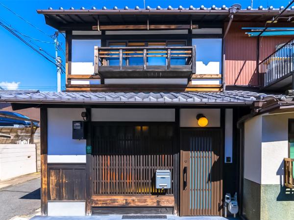 慶有魚·二条城(Kyotofish·nijojo)*百年町屋青石板*庭院浴缸*二条站6分钟*民宿认证 - Kyoto