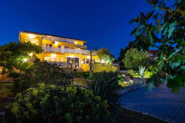 Villa Sunce - Sukošan