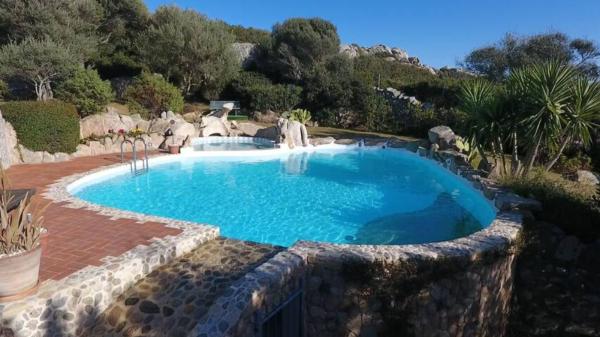 Sardinia Family Villas - Villa Elena With Salt Water Private Pool - Arzachena
