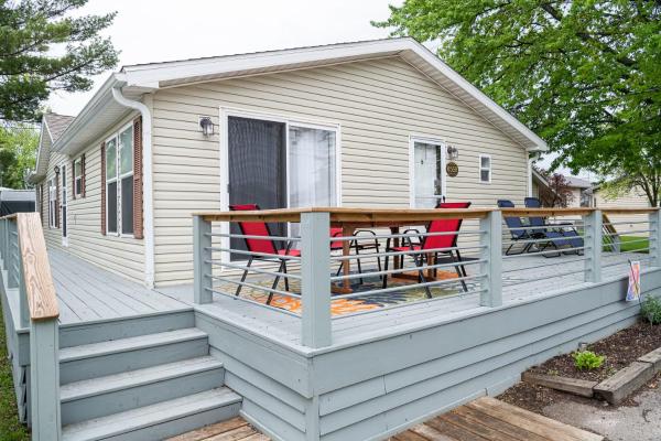 Beadle Island Bungalow - Private Beach Access - Caseville, MI