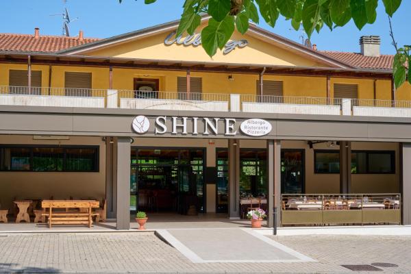 Albergo Shine - Urbino