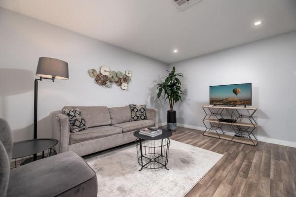 The Palms At Middle River Terrace 3 - Plantation, FL