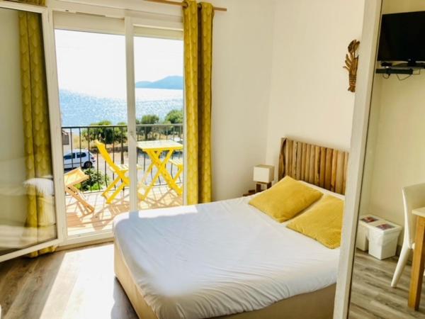Hôtel Almanarre Plage - Hôtel Eco-responsable Face à La Mer - Hyères