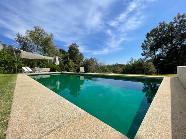 Slope Design Villa - Architecture Villa With Private Pool - Ponte de Lima