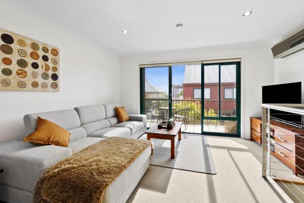 Marley's Place - Point Lonsdale
