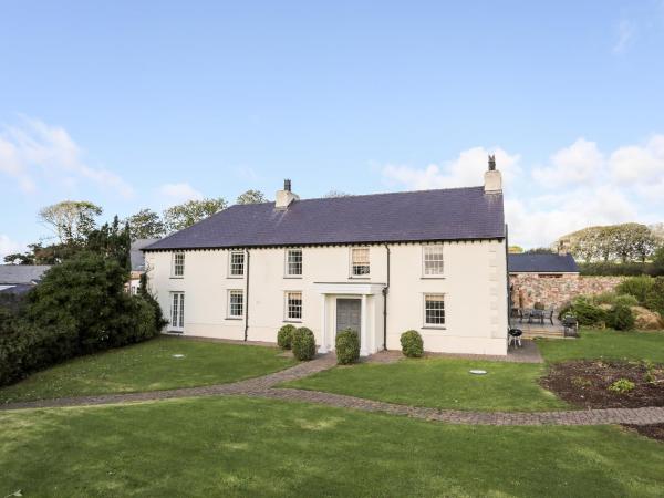 Clynnog House - Anglesey