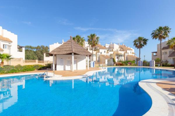 Arenal Golf Holidays Apt - Benalmádena