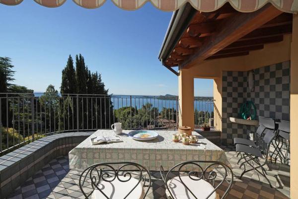 Terrazza Vista Lago In Centro - Gardone Riviera