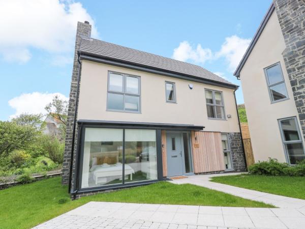 Summer Rose - Alnwick