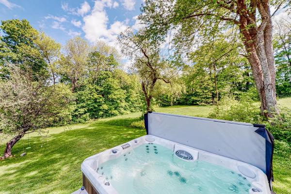 Town Farm Retreat - Ludlow, VT