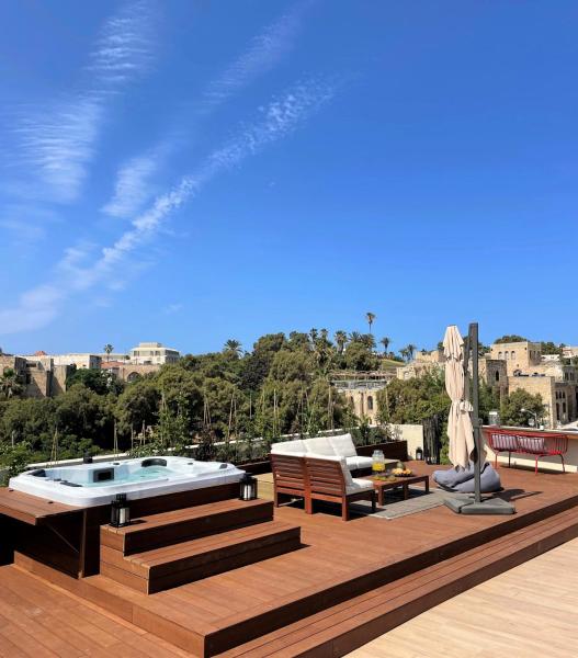Jaffa- Seafront Penthouse With Terrace & Elevator - Tel Aviv