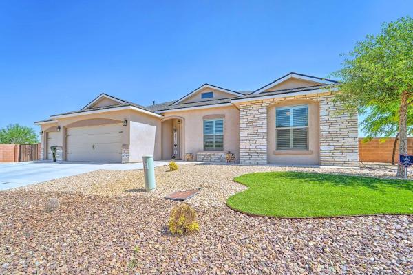 Carlsbad Retreat With Fire Pit And Fenced Yard! - Brantley Lake State Park, Carlsbad