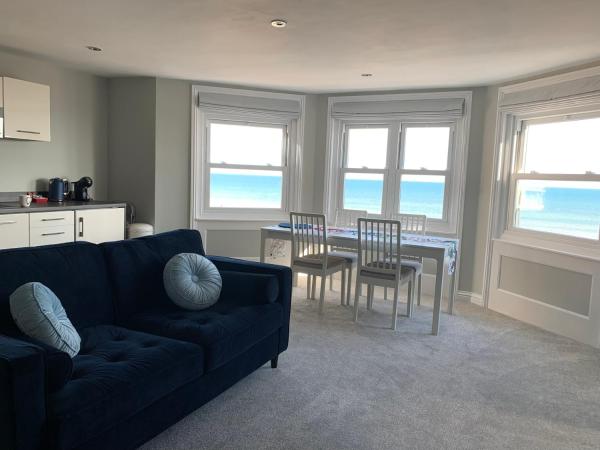 The Beachfront Lookout A Stunning Apartment With Perfect Sea View - Steyning