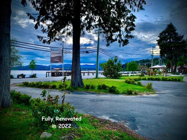 Spacious Family Villa In Davis Bay (Villa #6) - Vancouver Island