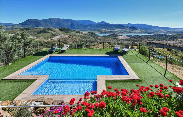 Lovely Home In El Jaral - El Gastor