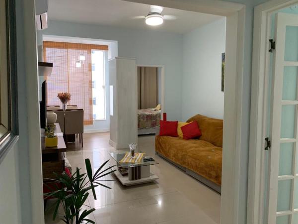Apartamento Copanema Reformadíssimo No Posto 6, Venham - イパネマ