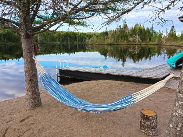 Fiddler's Lake Escape - Nova Scotia