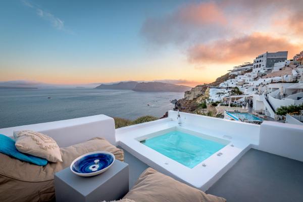 Amazing View Villa Oia With Jacuzzi - ギリシャ イア