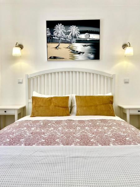 Pirata Milfontes Guest House - Porto Covo