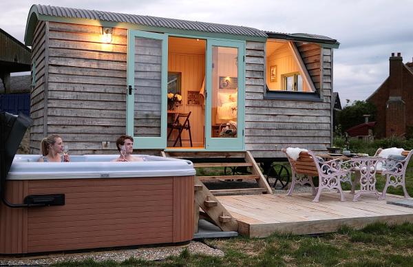 Luxury Retreat 30mins Taxi Ride From West London - Londen