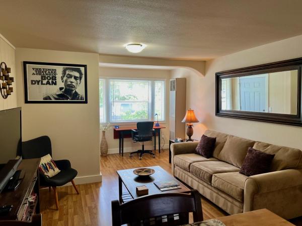 Great Downtown Sandpoint Location! - Sandpoint, ID