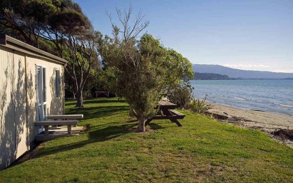 Pohara Beach Top 10 Holiday Park - Tākaka