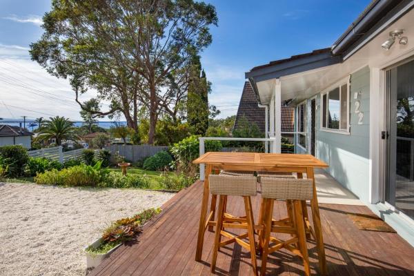 Windansea Cottage Pet Friendly Ocean Glimpses - Australia