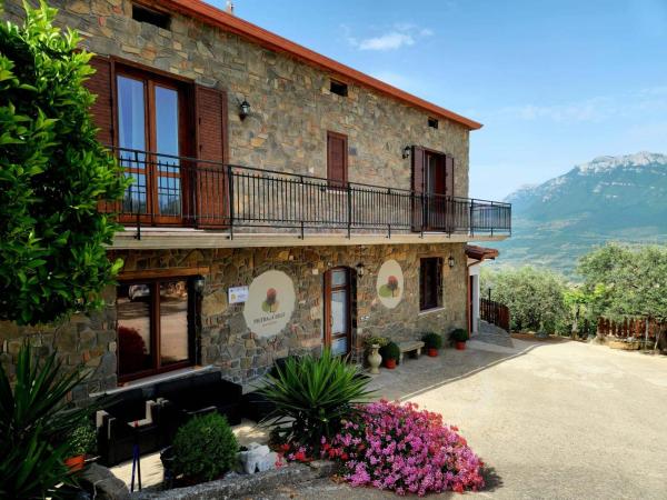Pietra Del Colle Agriturismo - Italien