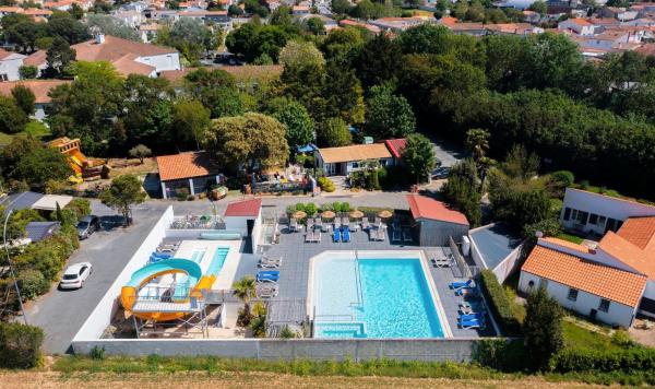 Camping Paradis 4 éToiles Au Port De L'houmeau - La Rochelle - Rivedoux-Plage