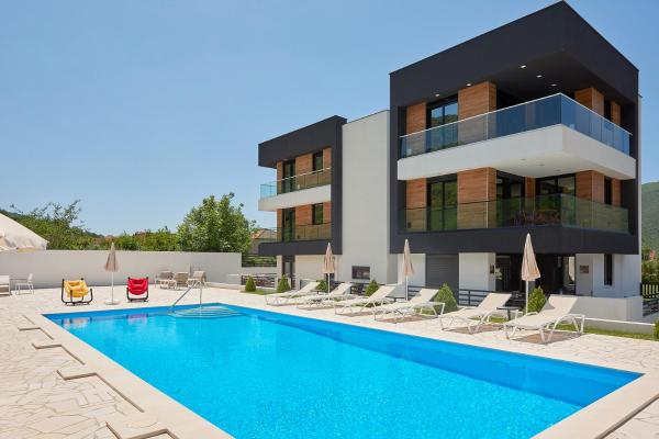 Georgiy Lux Apartments - Budva