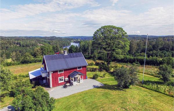 Beautiful Home In Ed With Kitchen - Ed