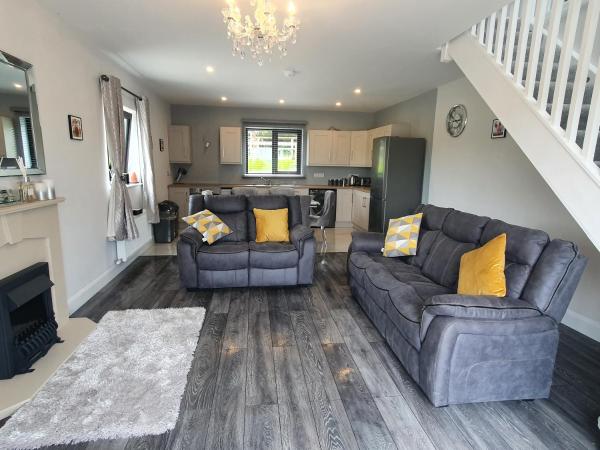 No 2 Clock Tower Lodge, Leap, West Cork - Skibbereen