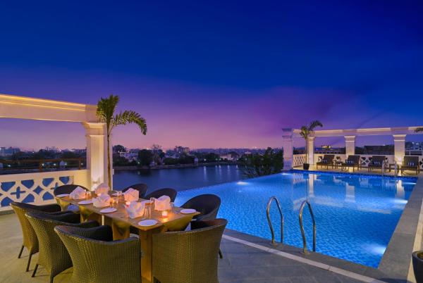 Brahma Niwas - Luxury Lake View Hotel With Infinity Pool, Udaipur - Udaipur