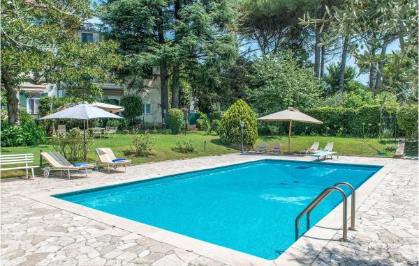 5 Bedroom Amazing Home In Grottaferrata - Frascati
