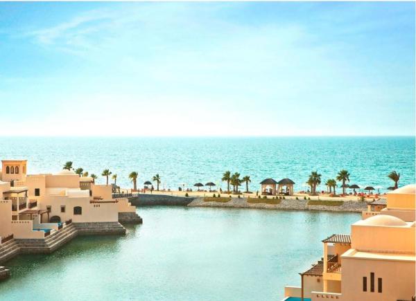 Peaceful Private Villa At Five Star Beach Resort - Ras al Khaimah