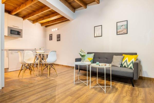 Apartamento Macarena, Centro De Sevilla - Cerca De Catedral E Isla Mágica - Spain