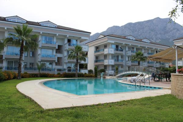 Havuz Ve Dağ Manzaralı Dubleks Daire (4 Kişilik) - Kemer