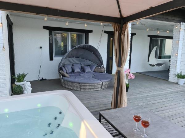 Villa White Lion - Karkkila