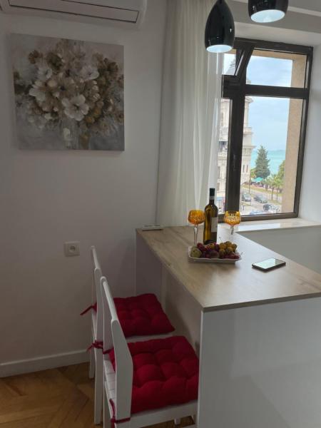 Apartment 2 Minutes From The Sea - Batumi