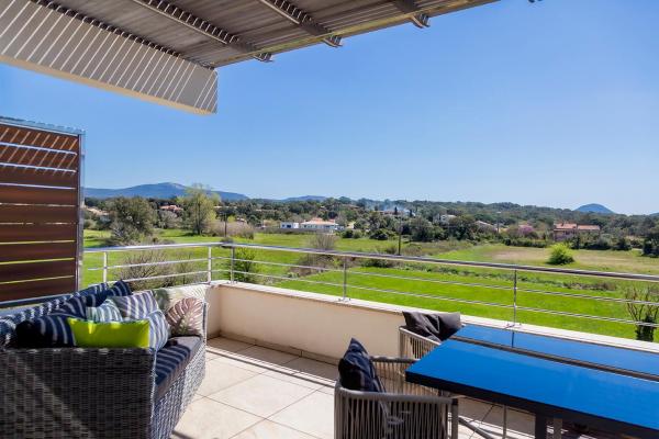 Résidence Domaine D'arca Porto Vecchio - Location T2 - 4 Personnes "Eluard 10" - Porto-Vecchio