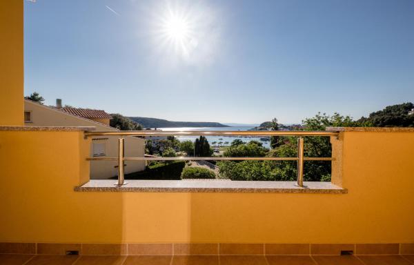 Apartments Silvana In Kampor - Kroatië