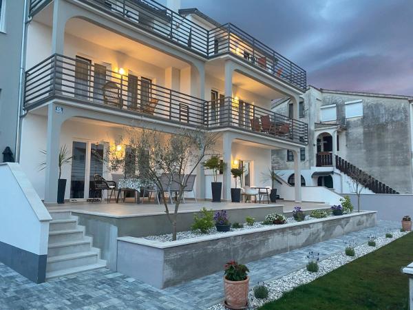 Apartment Anita 3 - Funtana
