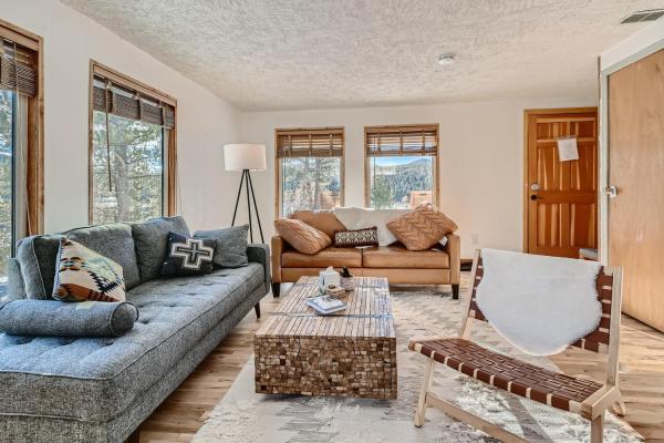 Owl Chalet - Explore Black Hawk & Nederland - Nederland, CO